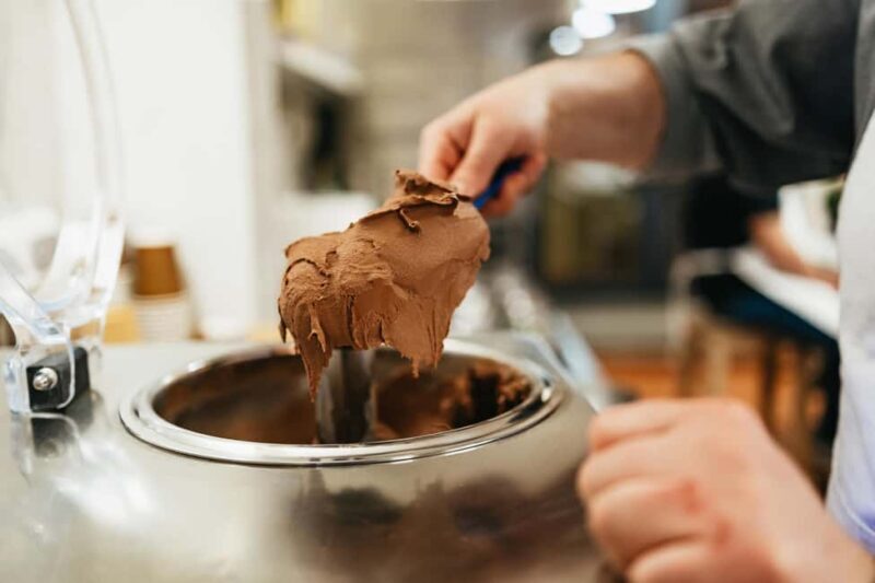 Florence: Premium Pizza & Gelato Preparation Class with Wine - Practical Details and Tips