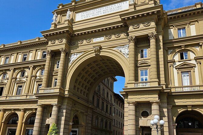 Florence private city car Tour by Mercedes Car with driver - FAQ