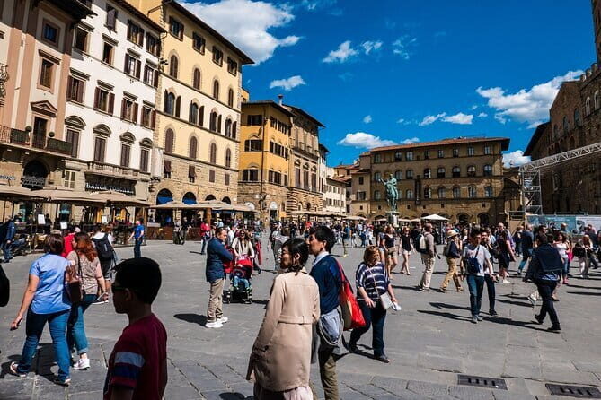 Florence : Private Custom Walking Tour with a Local Guide - A Closer Look at the Tour Experience