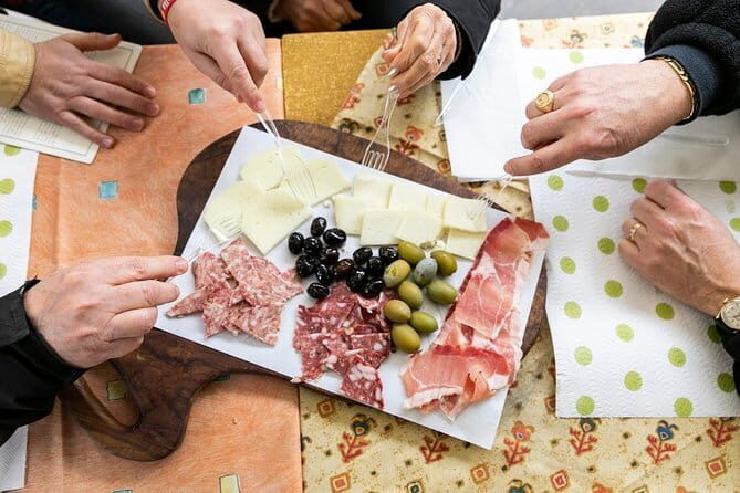 Florence Private Food Tour of 10+Tastings with Cheeses & Wines - Key Points