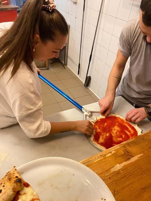 Florence: Private Pizza Making Class with Wine Tasting - FAQs