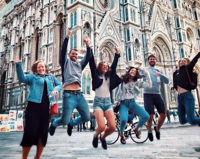 Florence: Renaissance and Medici Tales Guided Walking Tour - Exploring Florence in 2 Hours: An Honest Look