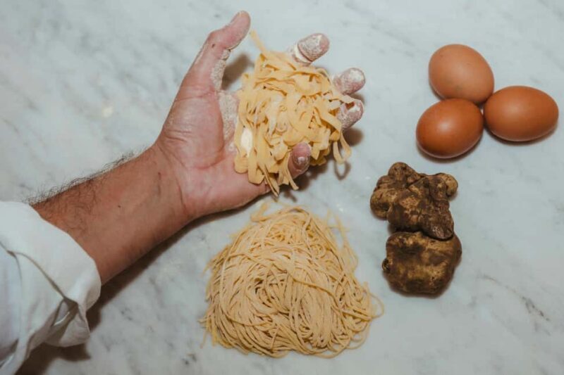 Florence: San Gimignano, Truffle Hunt, Wine Tasting, & Lunch - San Gimignano: A Medieval Jewel  