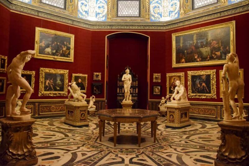 Florence: Semi-Private Uffizi Gallery Guided Tour - The Experience of the Late Afternoon Tour