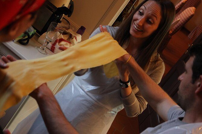 Florence Small-Group Pasta Class with Seasonal Ingredients - An Authentic Culinary Experience Set in Florence