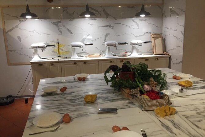 Florence Small-Group Pasta Class with Seasonal Ingredients - FAQ