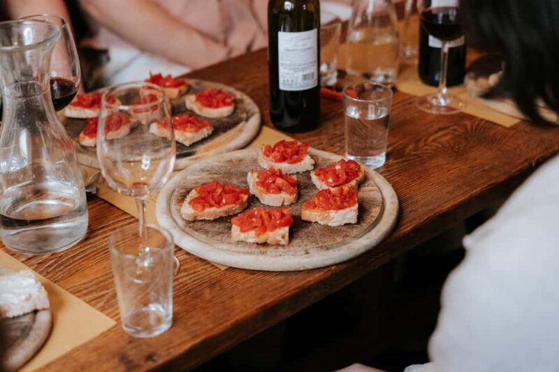 Florence: Small-Group Sunset Food & Wine Tour in Oltrarno - Practical Aspects & Tips