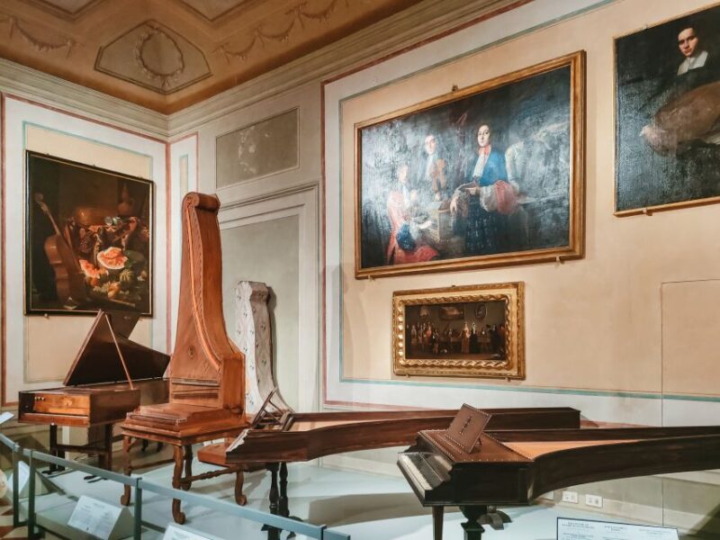 Florence: Timed Entry Ticket to Michelangelo's David & eBook - The Sum Up