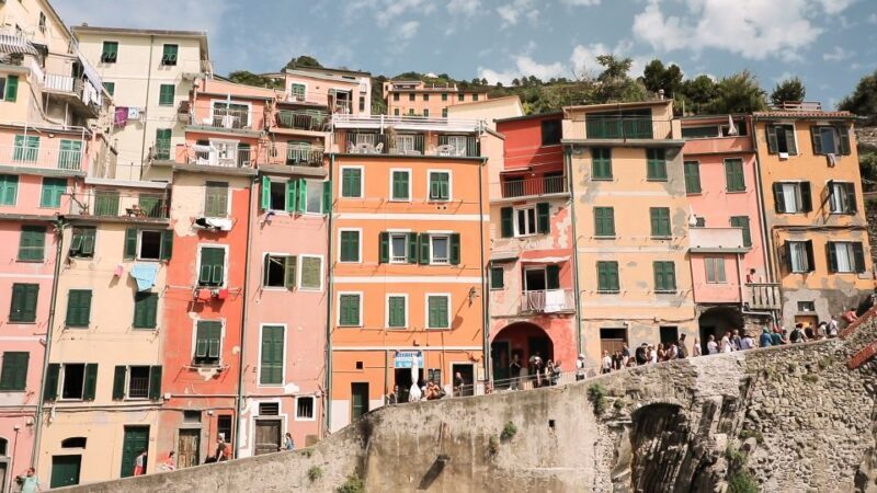 Florence to Cinque Terre: Round-Trip Escorted Journey - Who Will Enjoy This Experience?