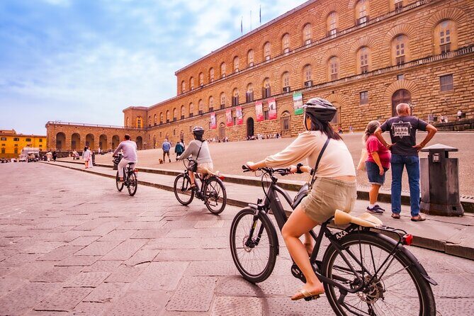 Florence to Michelangelo Square by E-bike with Wine and Food stop - The Sum Up