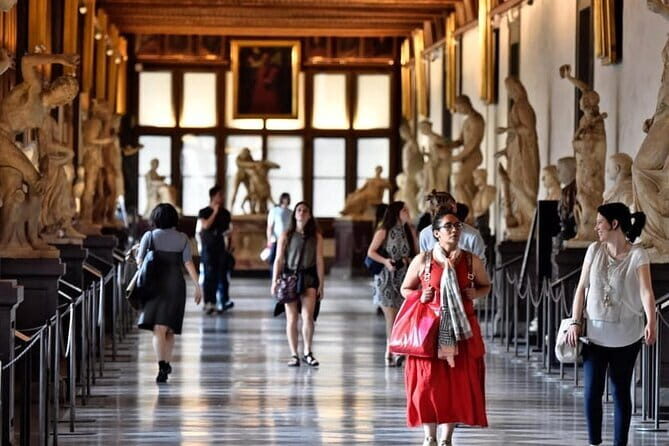 Florence Uffizi Gallery monolingual Small Group Tour - The Meeting Point and Entry Process
