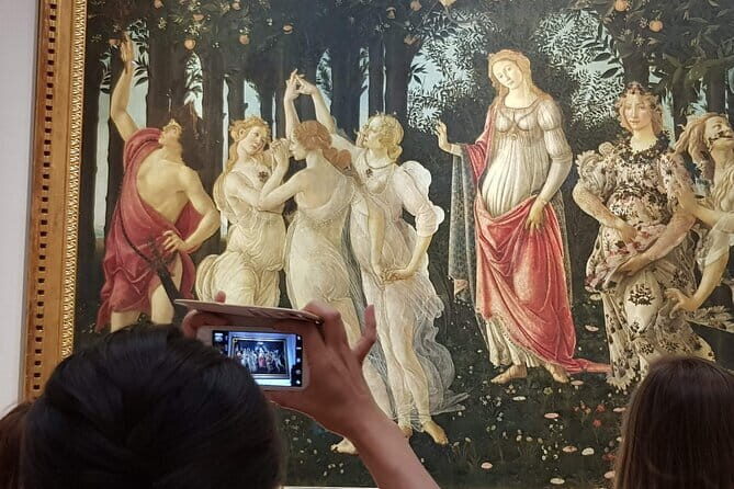 Florence: Uffizi Highlights, In-Depth Masterclass or Private Tour - Easy Access & Streamlined Entry