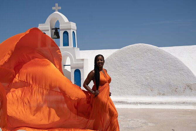 Flying Dress Photoshoot in Oia Private entry to Blue Dome - Key Points  