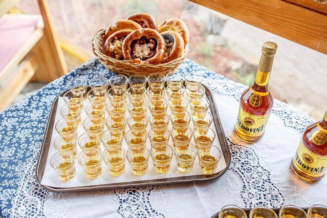 Folklore Evening with Music and Dinner - Who Will Love This Experience