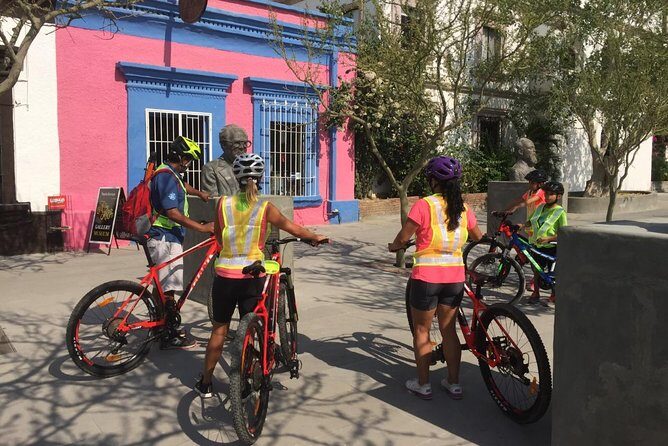 Following the bike lane, discover the main attractions of San José del Cabo - Practical Aspects and Tips