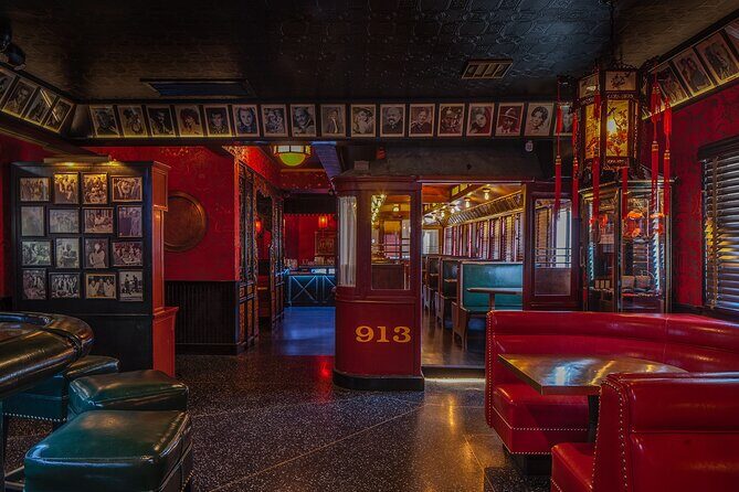 Food and Drink Tasting at the Historic Formosa Cafe - A Closer Look at the Formosa Cafe Experience