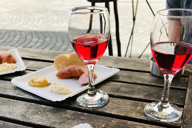 Food and Wine Tasting with a Sommelier - Who Will Love This Tour?