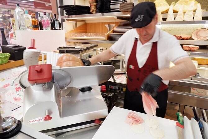 Food markets tour with a local! - The Sum Up: Who Will Love This Tour?