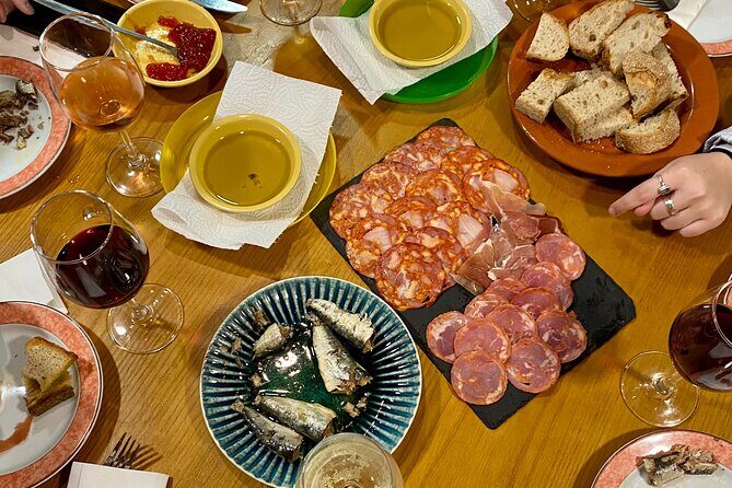 Food Tour: Wine, Beer & Liquor - Portos Secret Spots - Practical Tips for Travelers