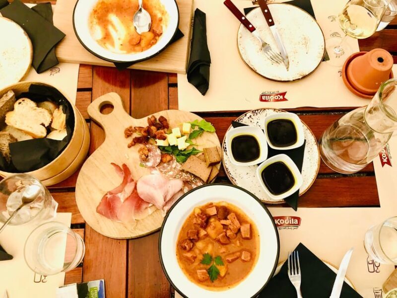 Food & Wine tour with a Sommelier - Who Will Love This Tour?