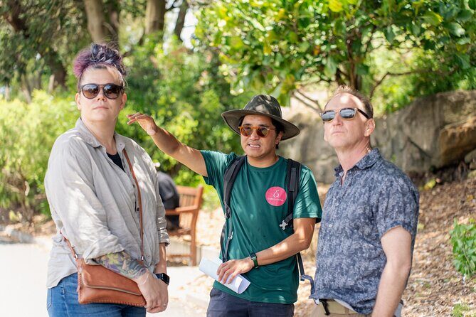 Foraging Tour: Botanical Gardens Walk & Picnic - Discover the Unique Flavor of Sydney’s Botanic Gardens with a Foraging Tour and Picnic