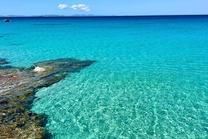 Formentera 4X4 Tour of Secret Corners in Land Rover Defender - In-Depth Look at the Formentera 4X4 Tour