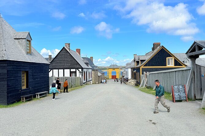 Fortress of Louisbourg Tour - A Closer Look at the Fortress of Louisbourg Tour