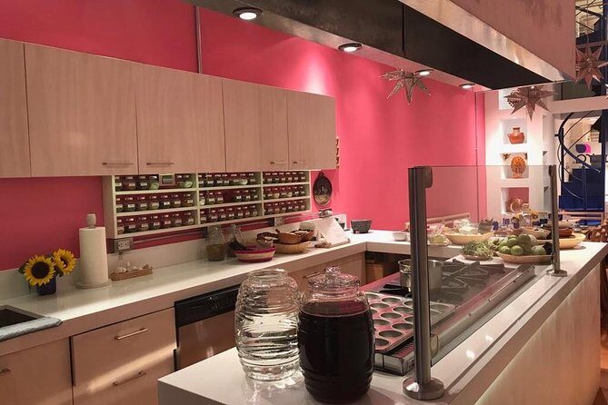 Four-course vegan Mexican hands-on cooking class + Market Tour - FAQ