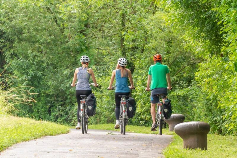 Frankfurt: Full-Day Bicycle or E-Bike Rental - FAQ