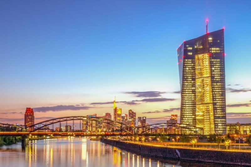 Frankfurt: Guided Bike Tour - Detailed Breakdown of the Itinerary