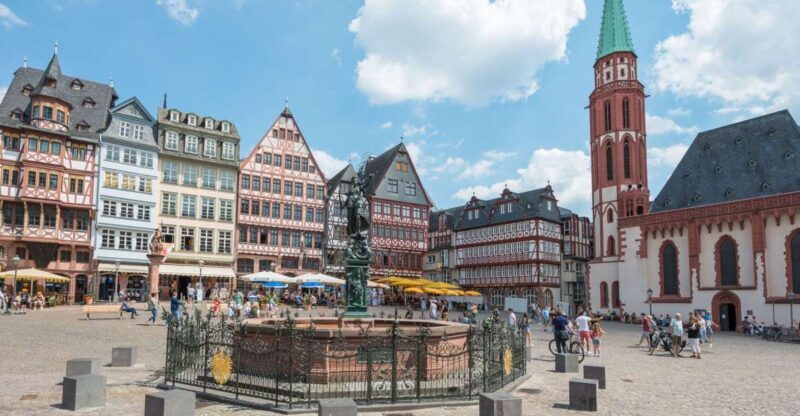 Frankfurt: Highlights and New Old Town English-Language Tour - What to Expect and the Experience