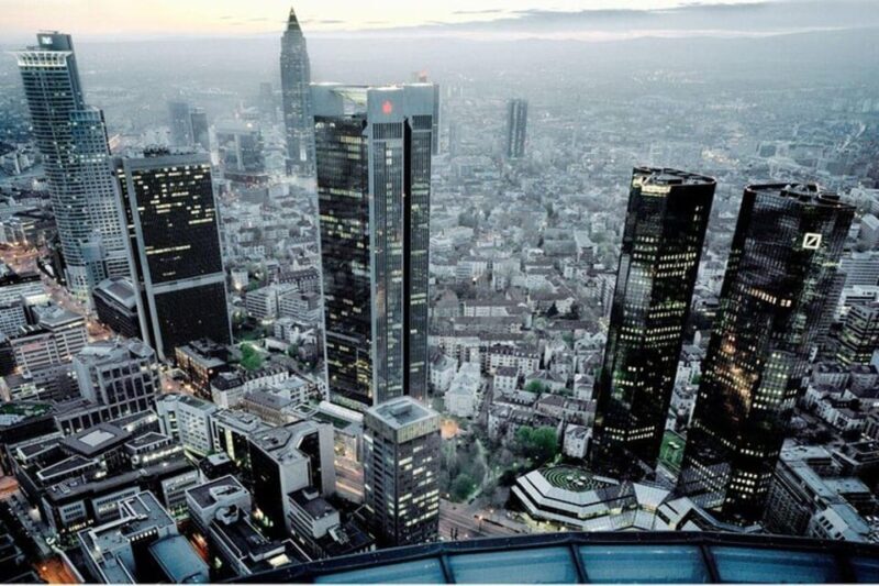 Frankfurt: Must-See Attractions Walking Tour with a Guide - A Deep Dive into Frankfurt’s Landmarks