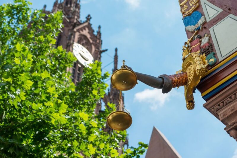 Frankfurt: New Old Town and Highlights German-Language Tour - Is It Worth the Price?
