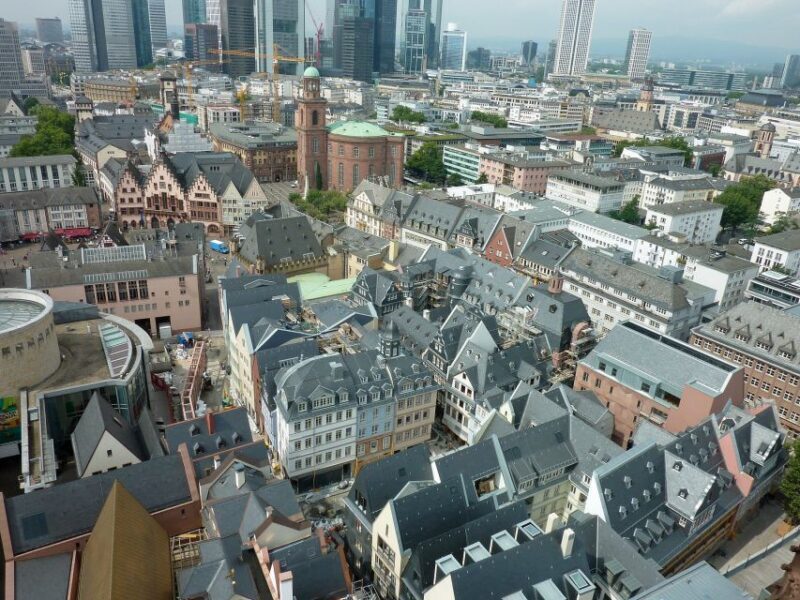 Frankfurt - Old Town Historic Walking Tour - The Experience on the Ground