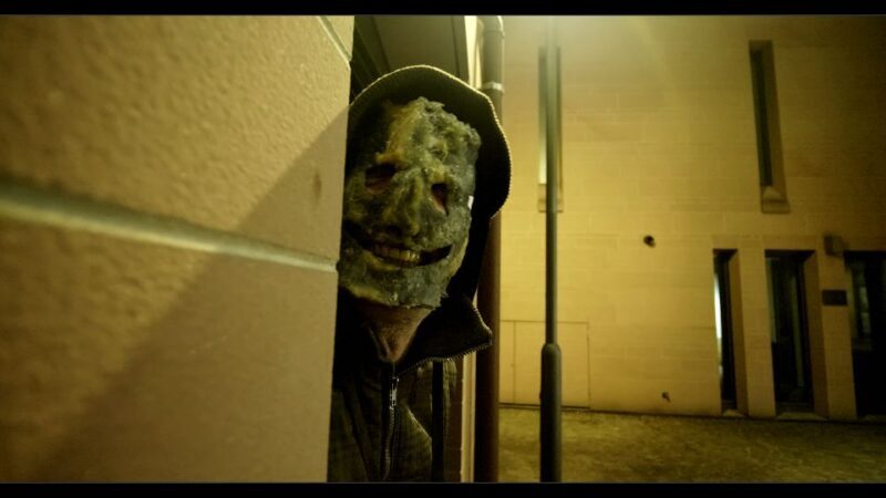 Frankfurt: Old Town Horror Stories Walking Tour in German - Key Points