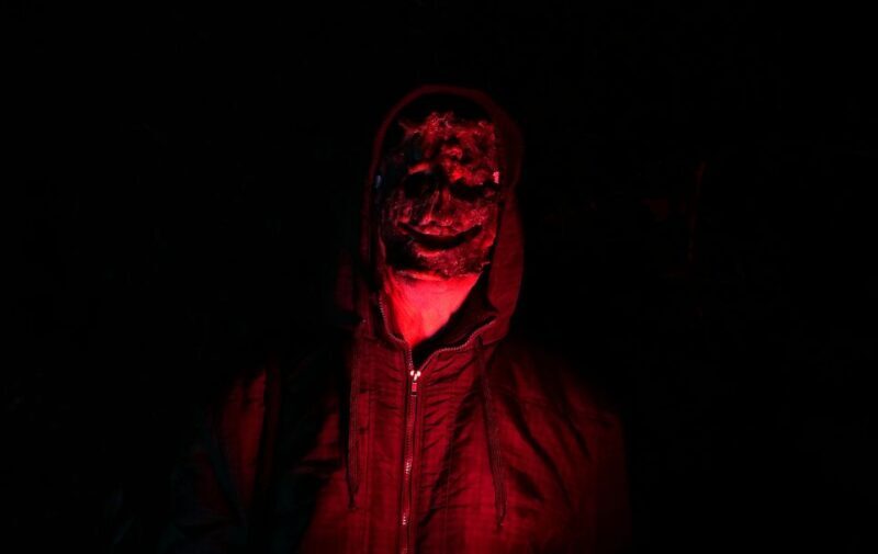 Frankfurt: Old Town Horror Stories Walking Tour in German - What to Expect from the Tour