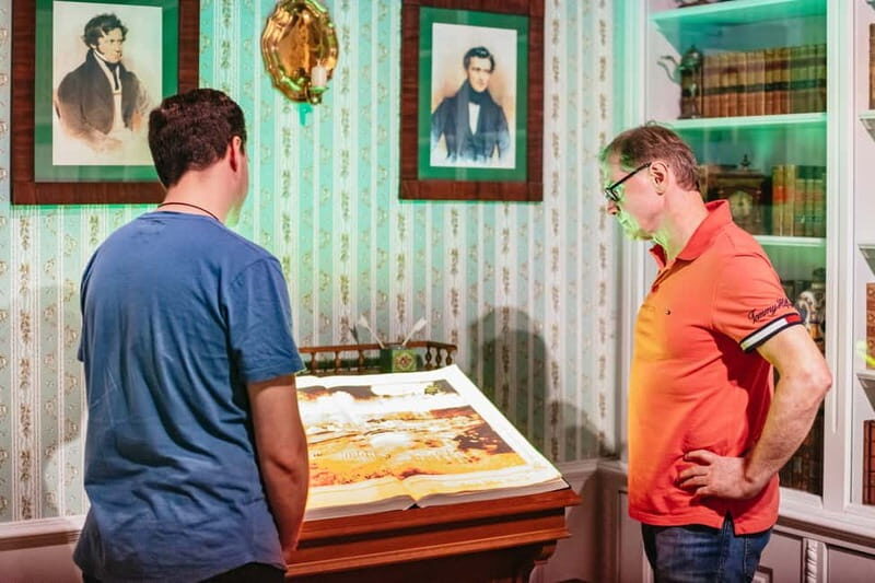 Frankfurt: Virtual Reality Time Travel Experience Ticket - FAQ