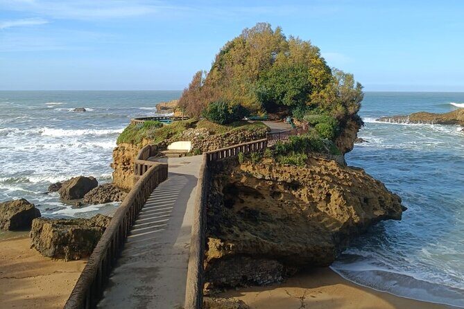 French Coast: Bayonne, Biarritz, San Juan de Luz - Private Tour - Authentic Insights from Past Travelers