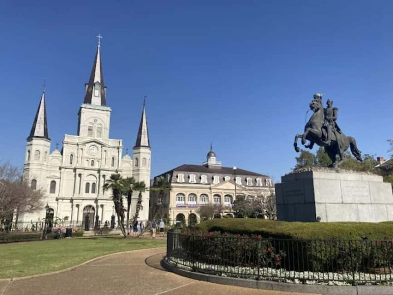 French Quarter: Jackson Square to Bourbon Street Tour - Insights from Reviews
