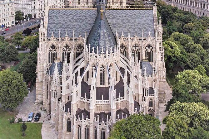 Freud - Inside the mind of a Genius - An In-Depth Look at the Tour Experience