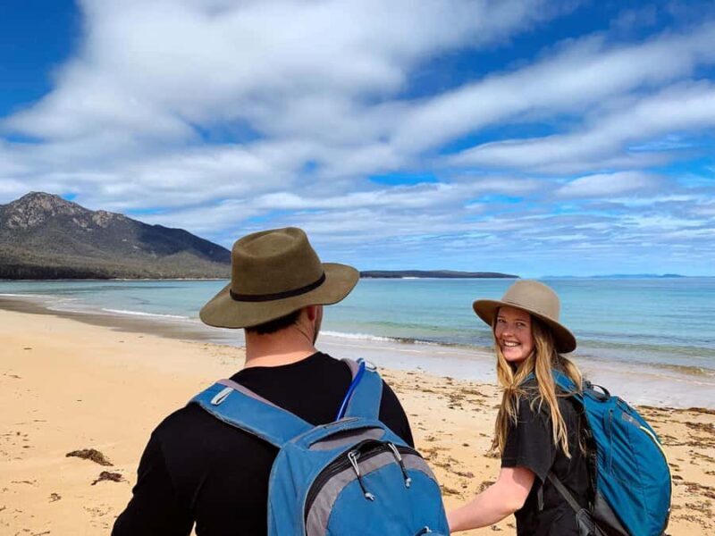 Freycinet: 5.5-Hr Small Group Guided Walk + Boat Experience - Key Points
