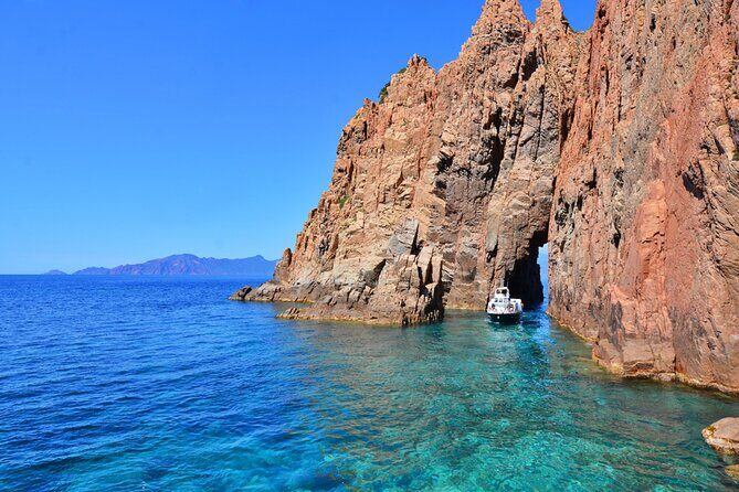 Friendly discovery of Scandola Calanques de Piana and meal stop at Girolata - Who Is This Tour Best Suited For?