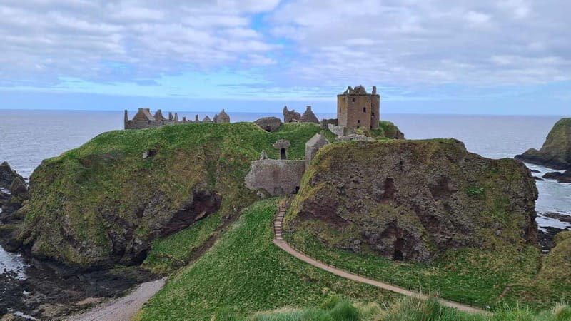 From Aberdeen: Guided Day Trip, Coast & Castle Visit - The Value of This Tour