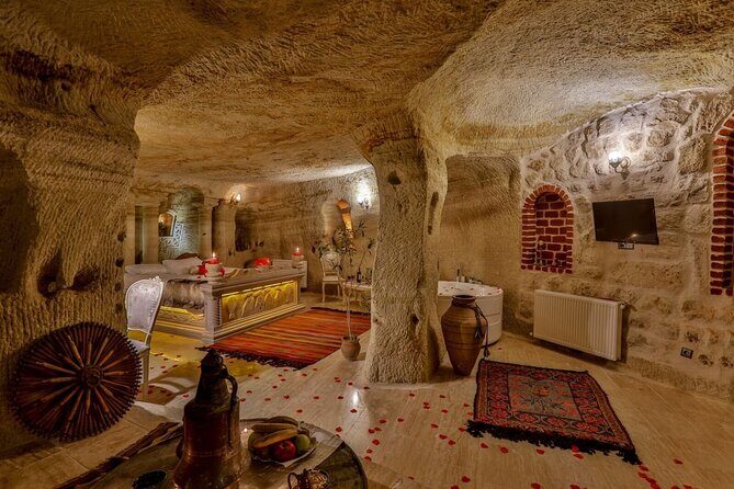 From Airport: 3-Day Cappadocia Tour & Cave Hotel Stay - Key Points