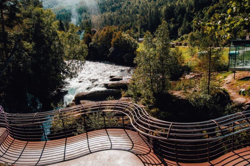 From Ålesund: Trollstigen Sightseeing Village & Fjord Tour - FAQ