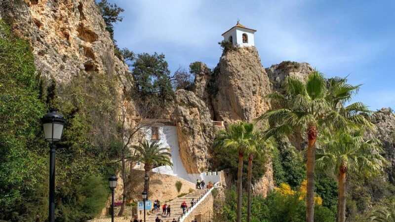 From Alicante/Benidorm: Guadalest & Algar Waterfalls Tour - Transportation and Duration: Comfort and Convenience
