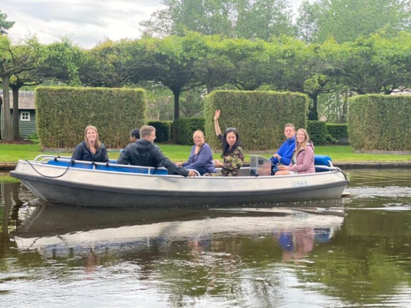 From Amsterdam: Giethoorn Day Trip with Small Electric Boat - Key Points