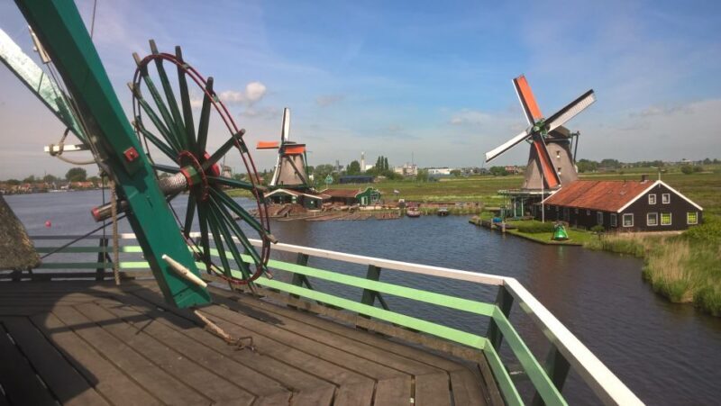 From Amsterdam: Keukenhof and Zaanse Schans Small Group Tour - What to Expect from This Tour