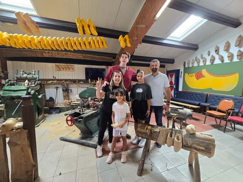 From Amsterdam: Keukenhof Tulips, Windmills & Volendam - The Experience in Detail