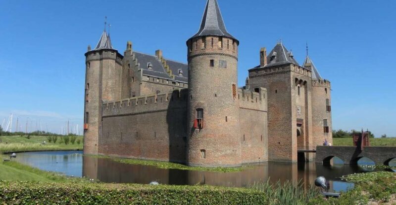 From Amsterdam: Private Day Trip to the Dutch Castles - What’s included—and what’s not